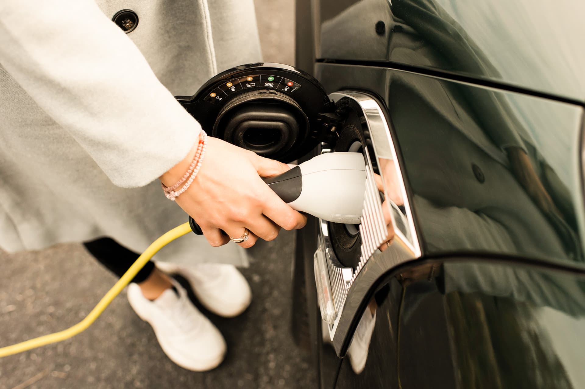 Hur många kWh krävs för att ladda en elbil?