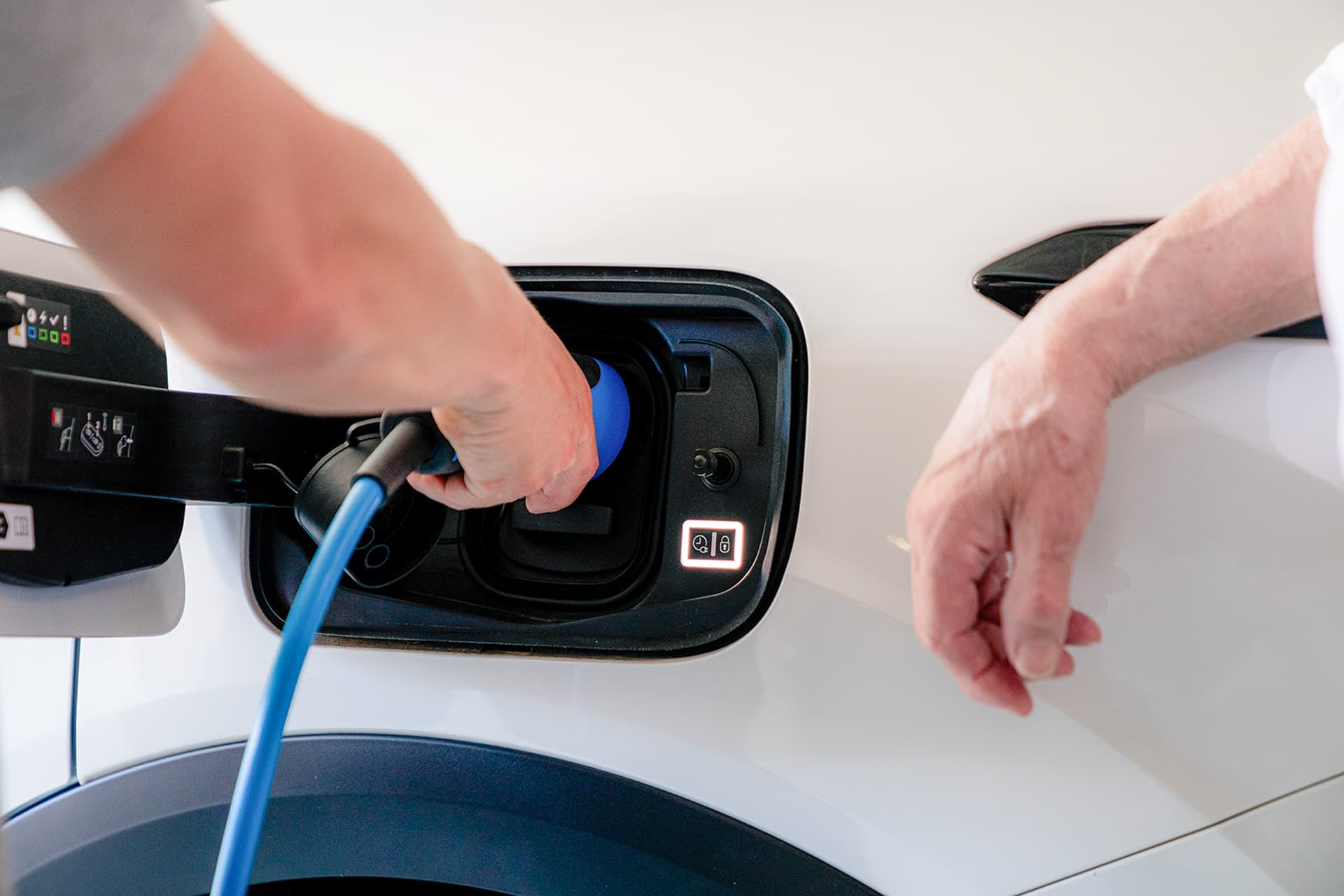 V2H (Vehicle-to-Home) – Så fungerar en V2H laddbox